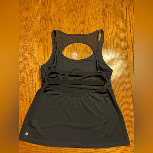 Fabletics | Tops | Fabletics Xxl Workout Top With Built In Sports Bra ...